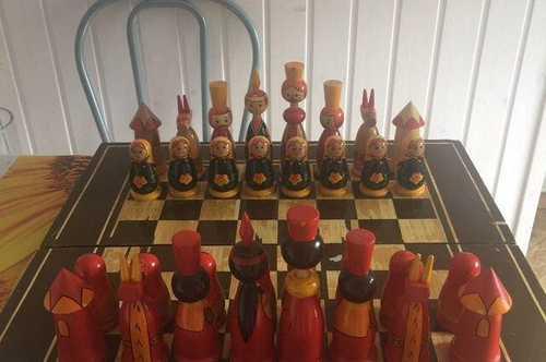 Настольные шахматы