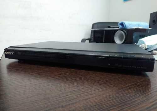 DVD плеер Sony DVP-SR100