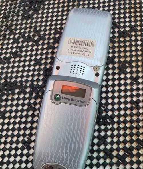Sony Ericsson Z600 Silver. Возможен Обмен.Trade-in