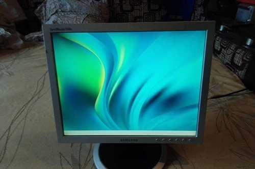 Монитор Samsung syncmaster 540n