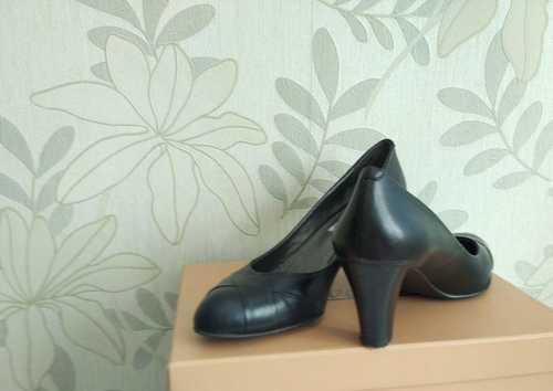 Туфли Laura Berti 38