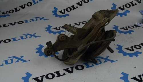 Кулак поворотный Volvo S40 V40 96-98 правый R14