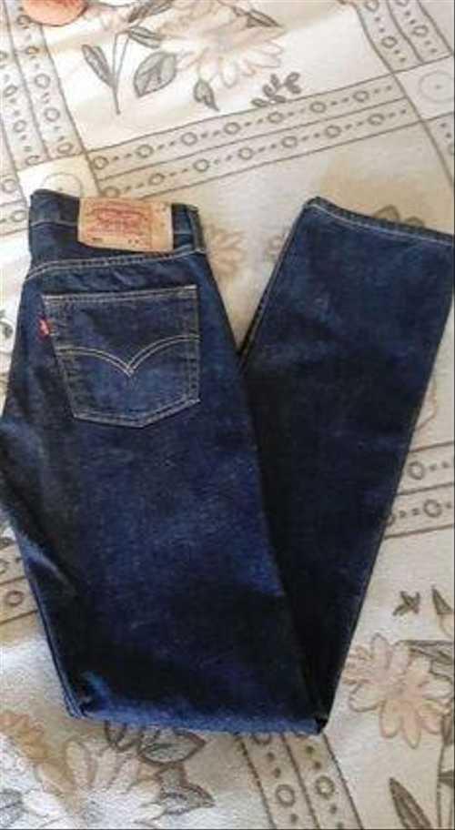 Новые джинсы Levi's