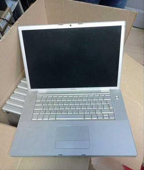 Apple MacBook Pro A1226
