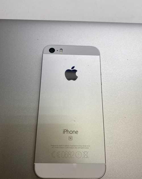 Телефон iPhone 5se