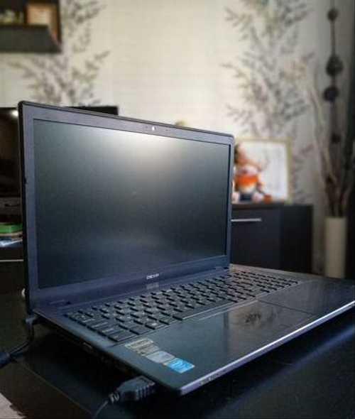 Ноутбук dexp W650SF (i5/6gb/GF840M/500gb)