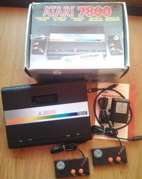 Игровая приставка Atari 7800 в коробке регион PAL
