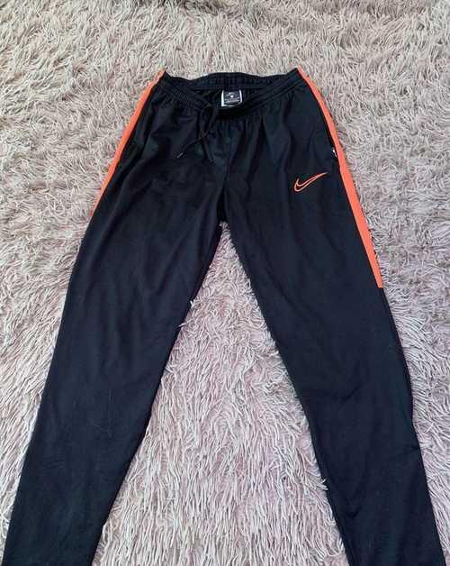 Штаны спортивные NiKE dry fit