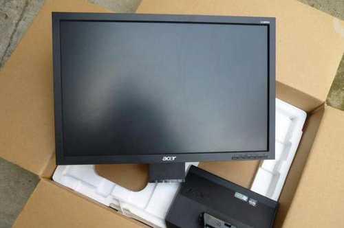 Acer V193