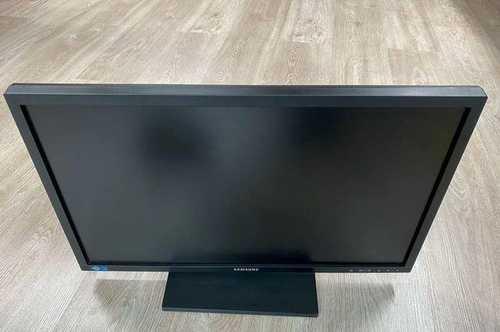Продам монитор 24" samsung S24C650D