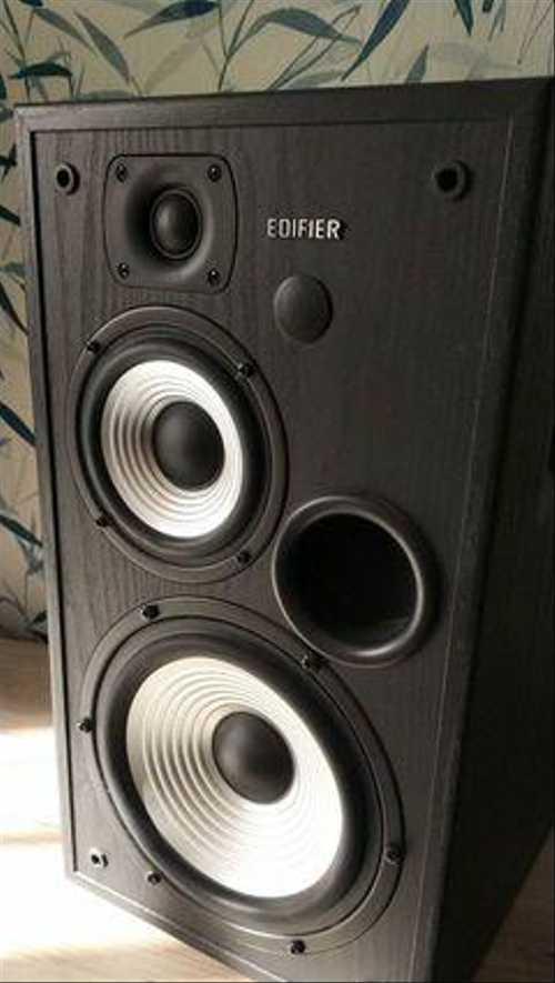 Edifier R2700 128 Вт