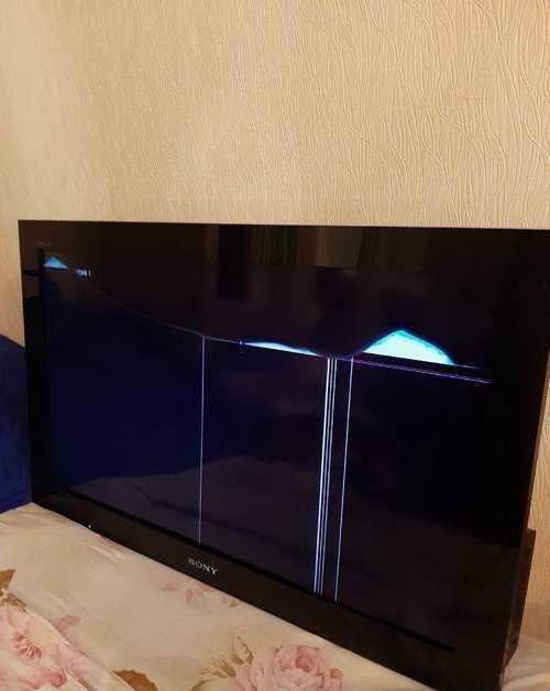 Телевизор.Sony bravia KLV-32 BX 300 с поврежд.матр