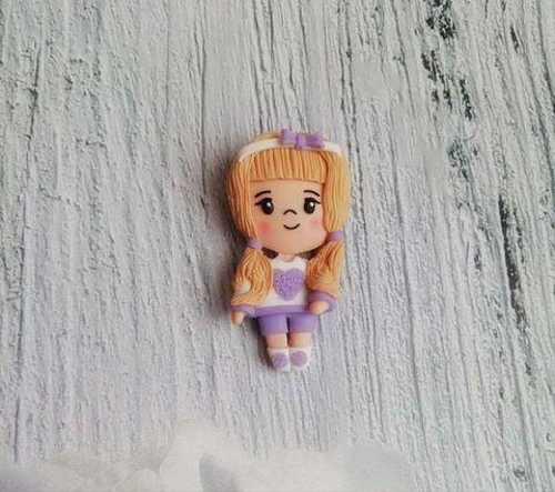 Брошка малышка