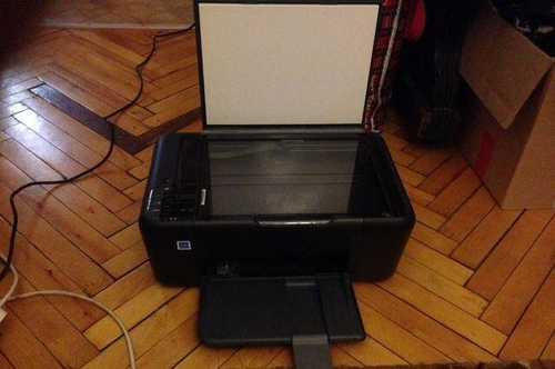 Мфу (Принтер+Сканер) HP Deskjet F2423