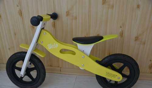 Беговел Toyz (Caretero) Velo