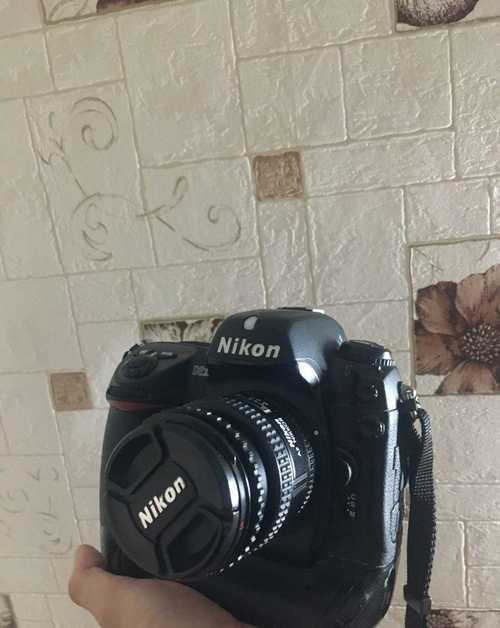 Nikon D2Xs