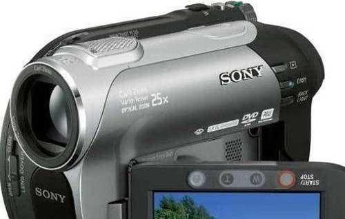Видеокамера Sony Handycam