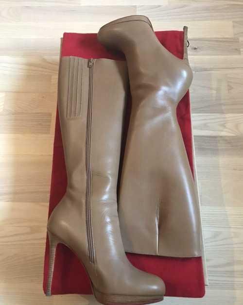 Сапоги Christian Louboutin 37,5