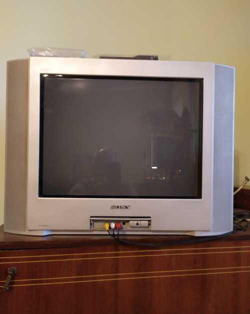 Телевизор Sony Trinitron Color c цифр. приставкой