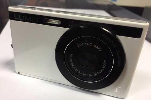 Цифровой фотоаппарат Panasonic Lumix DMC-XS1