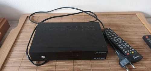 Тв-ресивер DVB-T2 Strong SRT 8500