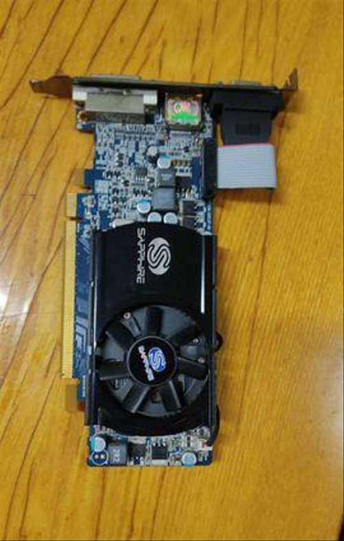 Видеокарта sapphire hd5570 1g dd3