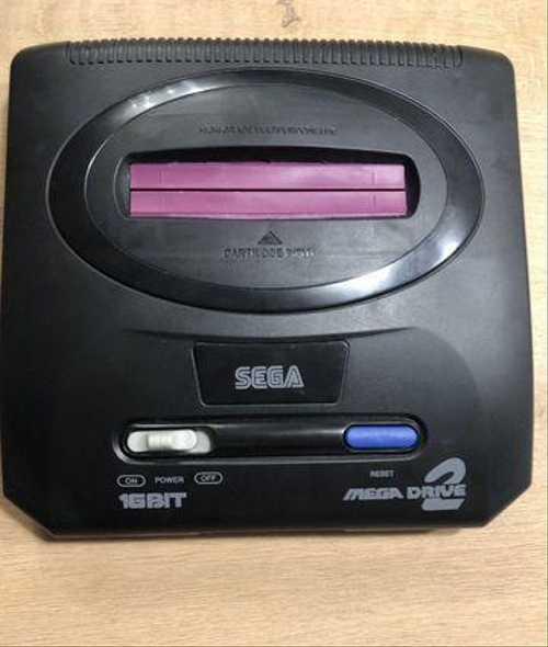 Игровая приставка sega mega drive2