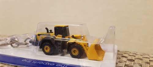 Брелок Модель коллекционная komatsu WA 470