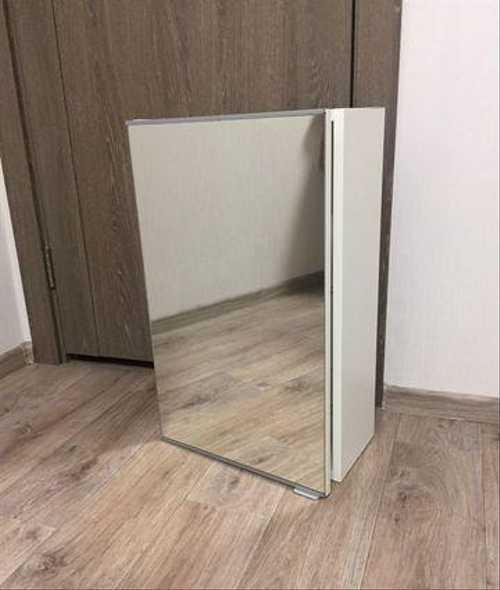Шкафчик с зеркалом для ванной IKEA