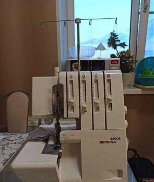 Оверлок Bernina 880DL