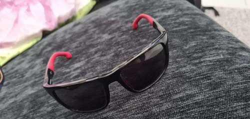 Солнцезащитные очки мужские Carrera
