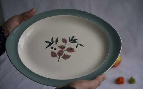 Блюдо с голубой каемкой большое. Wedgwood