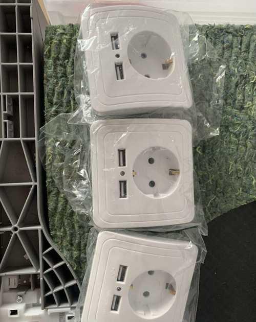 Розетка USB