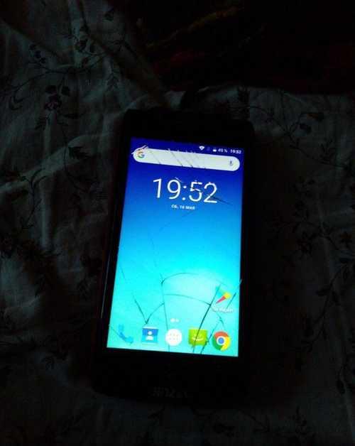 Телефон Ginzzu rs8501