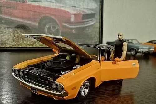 1:24 Модель Dodge Challenger R/T 1970