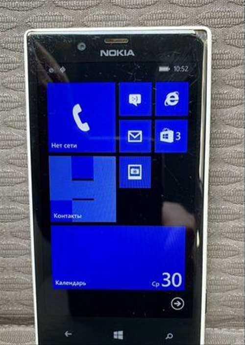 Телефон Nokia lumia 720