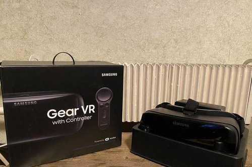 Очки Samsung Gear VR с контроллером