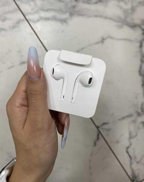 Наушники Apple EarPods