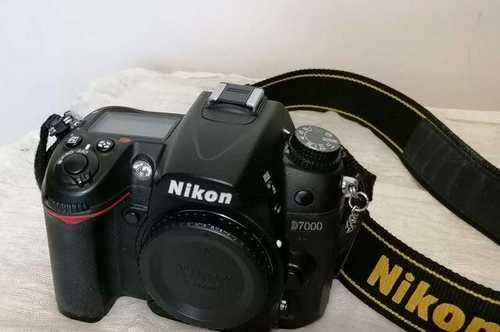 Фотоаппарат nikon d7000 в отличном состоянии плюс
