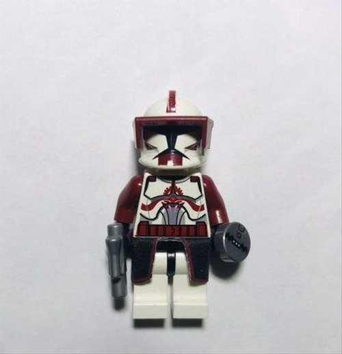 Лего фигурка командир Фокс