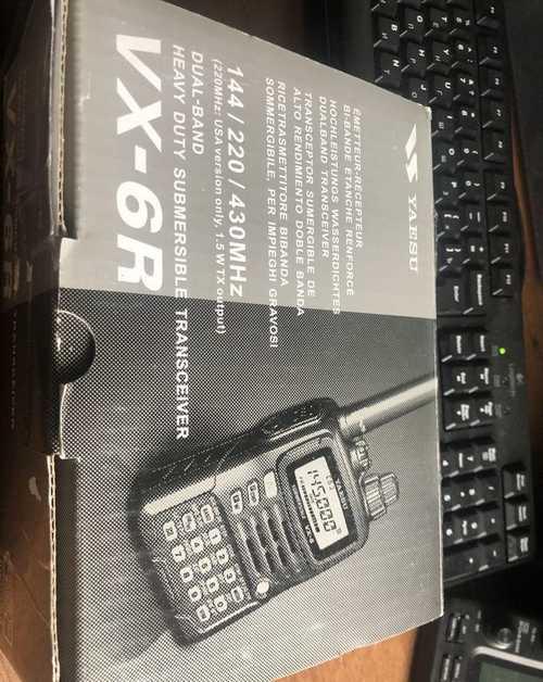 Японские радиостанции Yaesu Vx-6R с аксессуарами