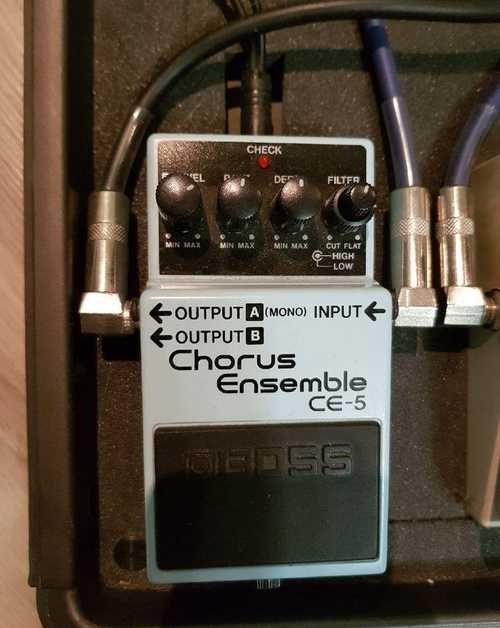 Педаль Boss Chorus Ensemble (CE-5)