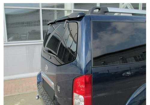 Дефлектор заднего стекла Nissan Pathfinder 2004+