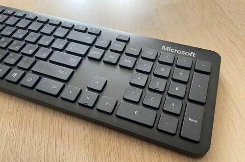 Клавиатура Microsoft Bluetooth Desktop