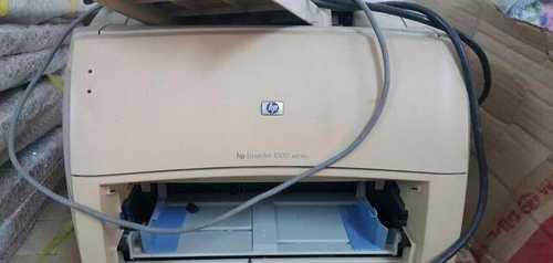 Принтер HP 1000