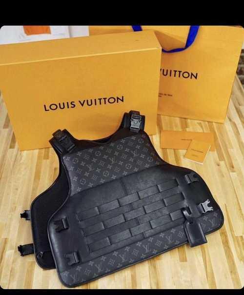 Жилет Louis Vuitton
