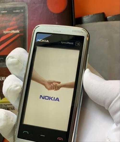 Nokia 5530 ExpressMusic White Blue. Новый. Магазин