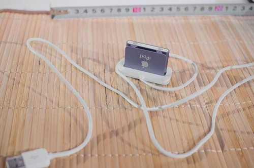 Apple iPod Shuffle 1 gb