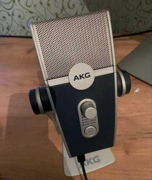 Микрофон AKG Lyra