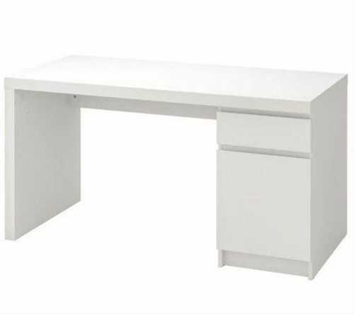 Пиьменный стол IKEA